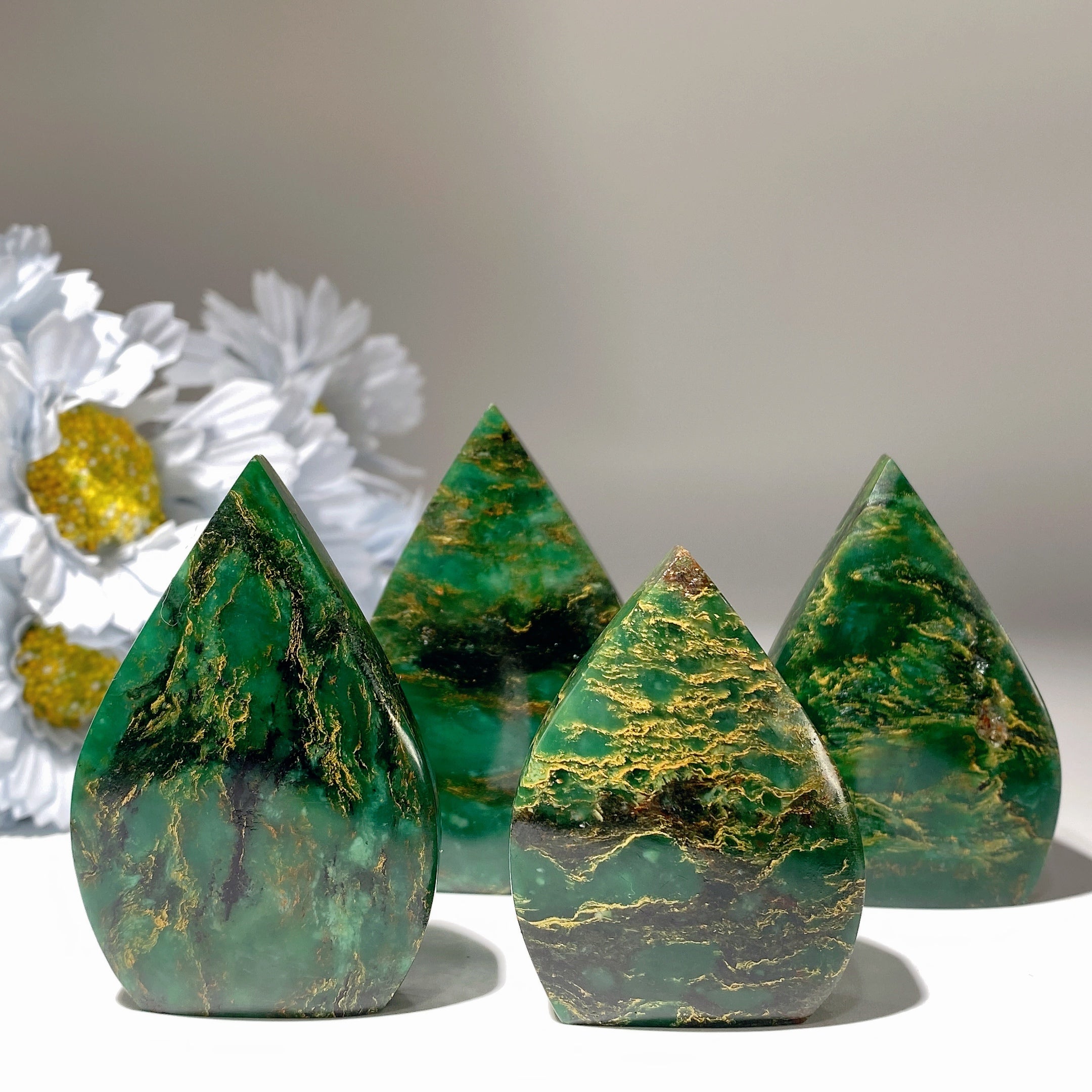 2-2.7" Green Freeform Crystal Specimen | Healing Sounds